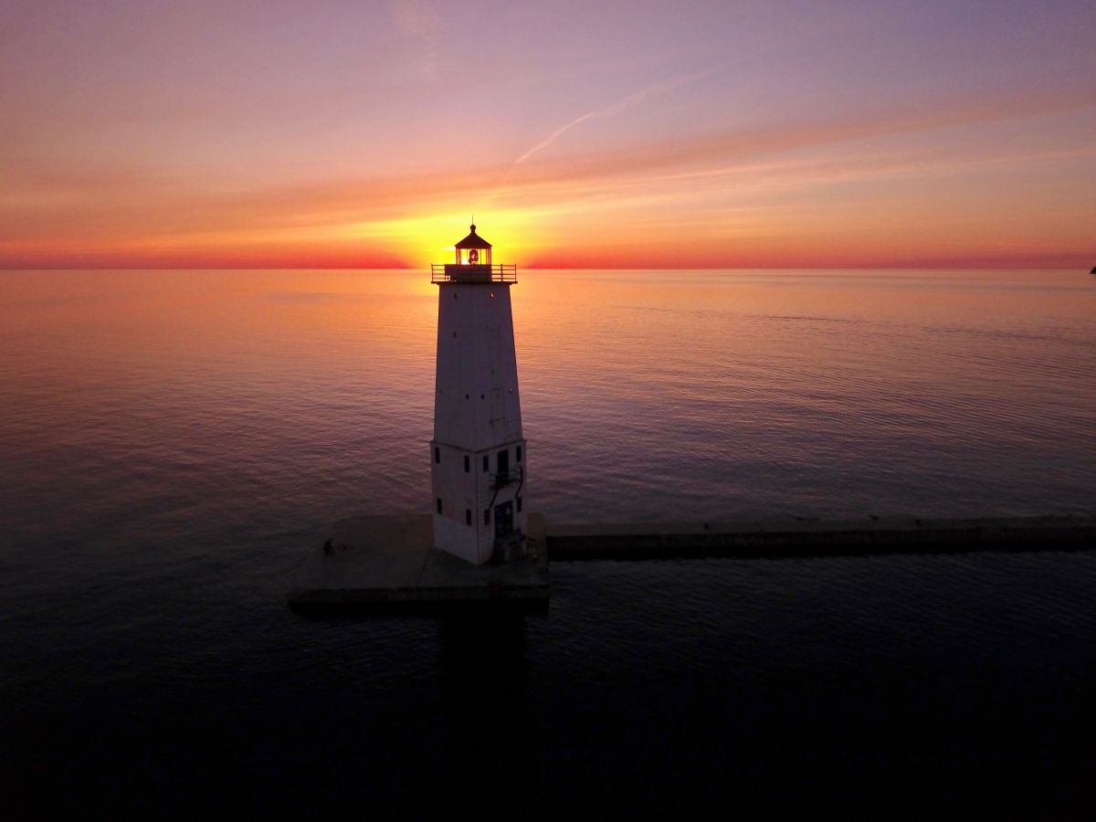 Frankfort North Breakwater Lighthouse | Frankfort, MI 49635