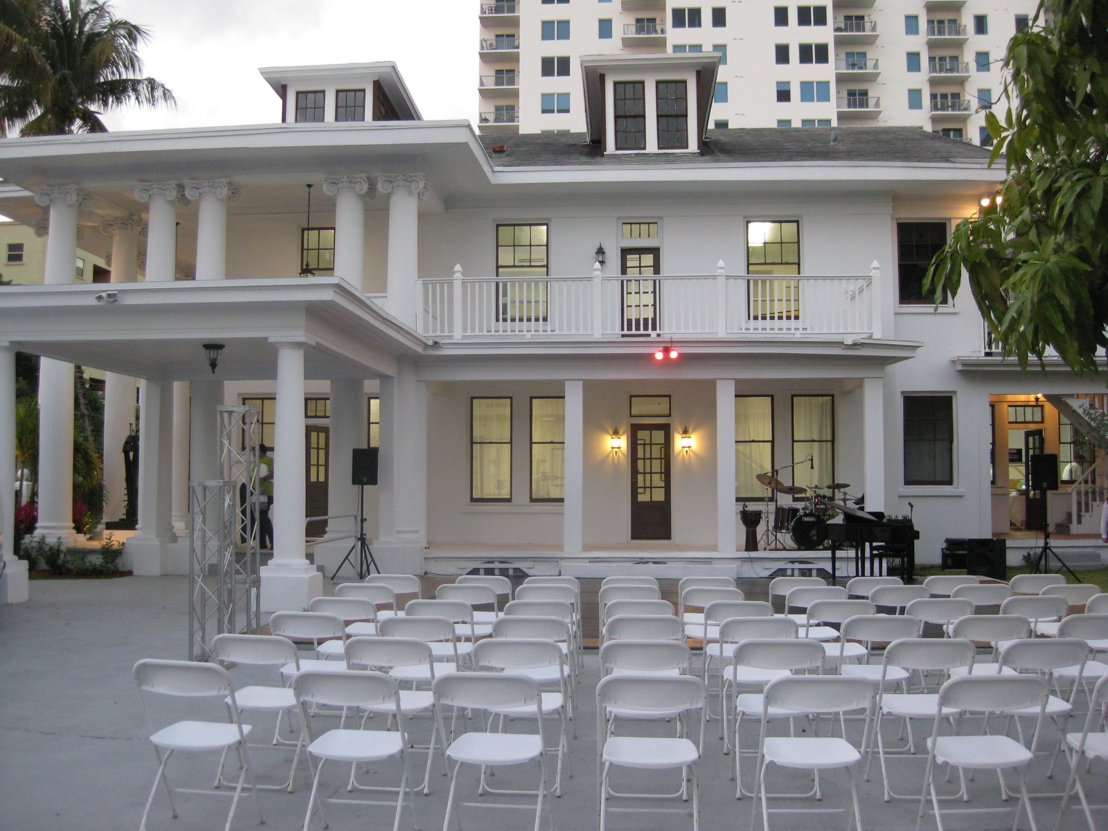 Miami Hispanic Cultural Arts Center | Greater Miami & Miami Beach