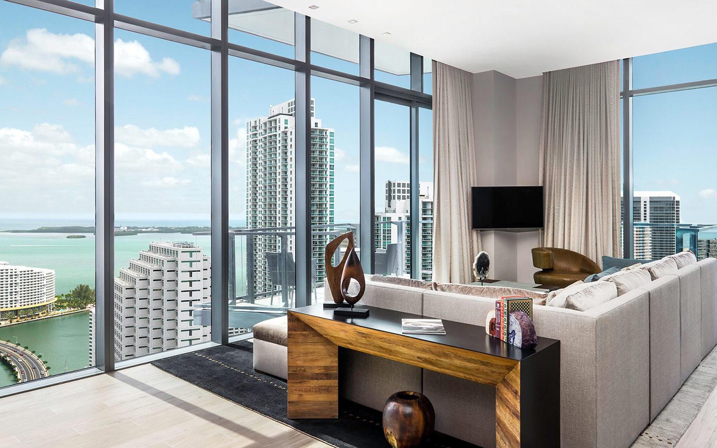 EAST, Miami Hotel | Greater Miami & Miami Beach