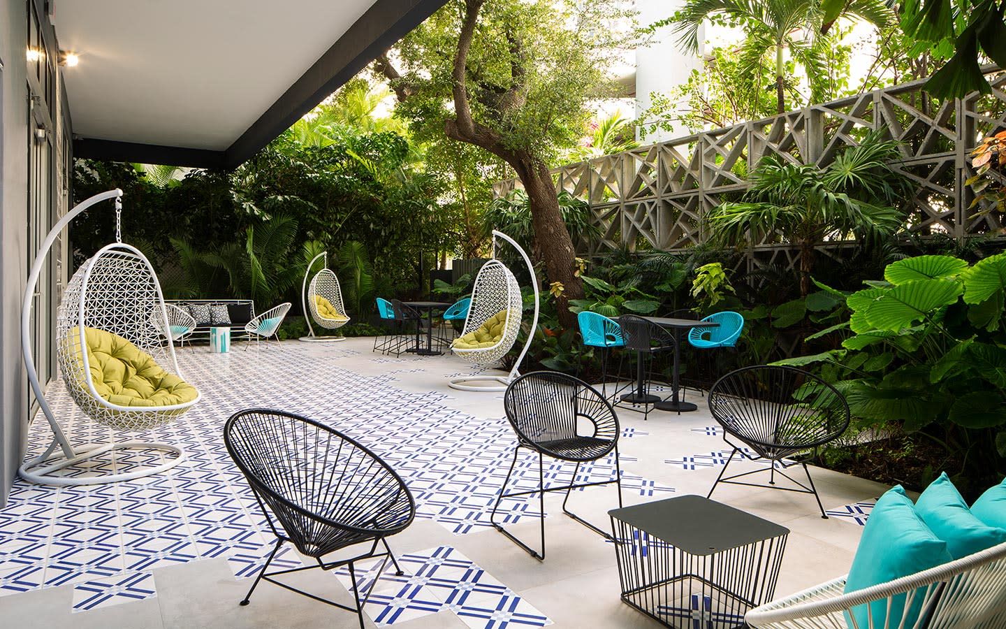 Mosaico Kitchen + Bar | Greater Miami & Miami Beach