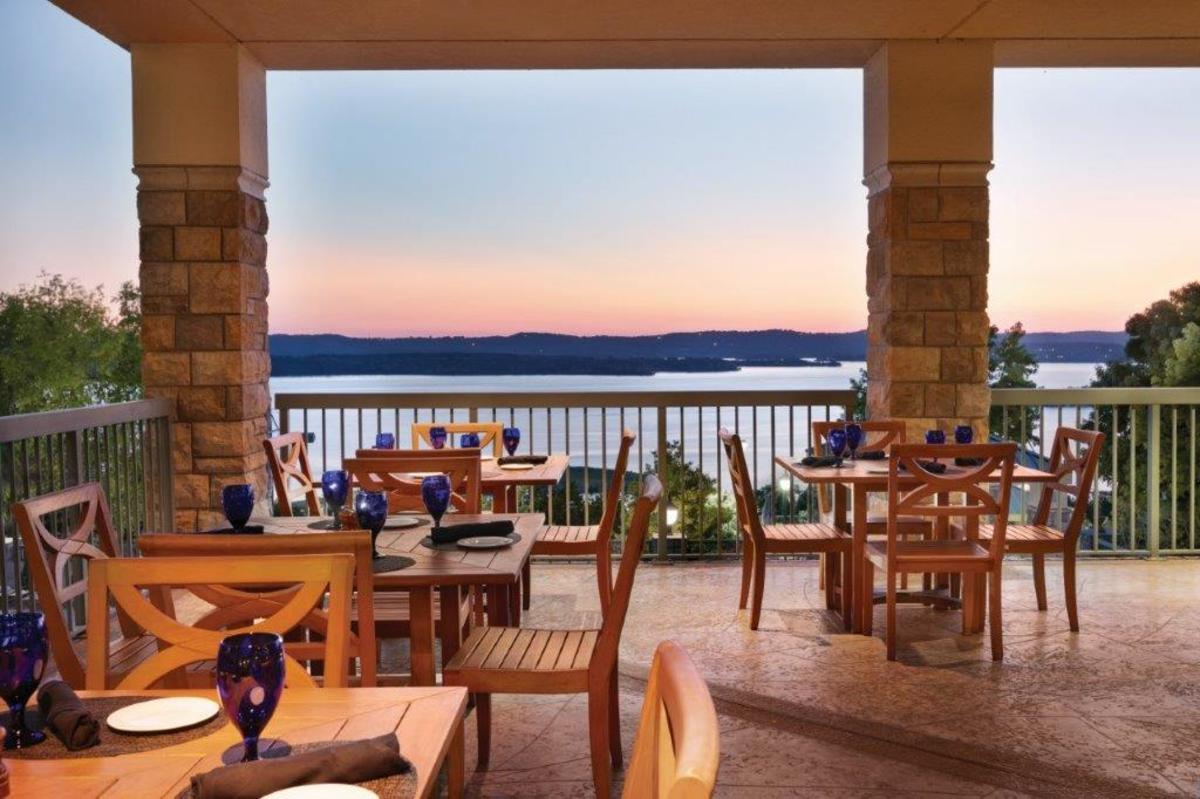 Chateau on the Lake Resort Spa & Convention Center