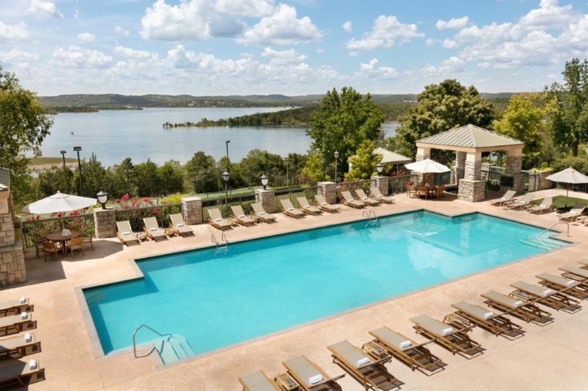 Chateau on the Lake Resort Spa & Convention Center