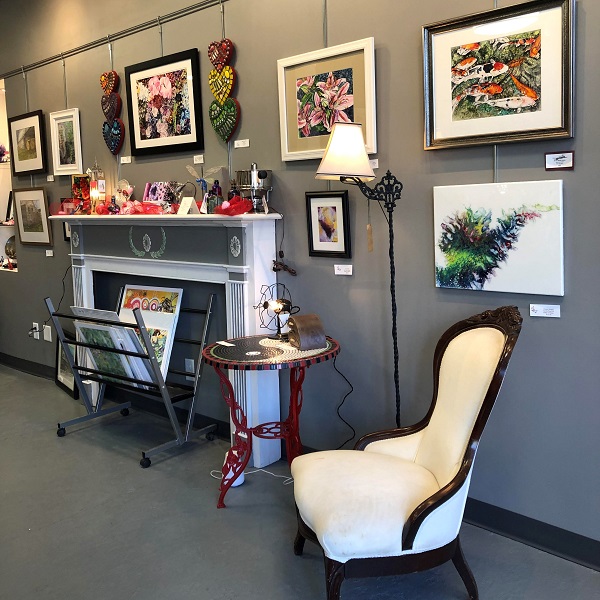 JR Finally Art Studio & Gallery in Beloit WI