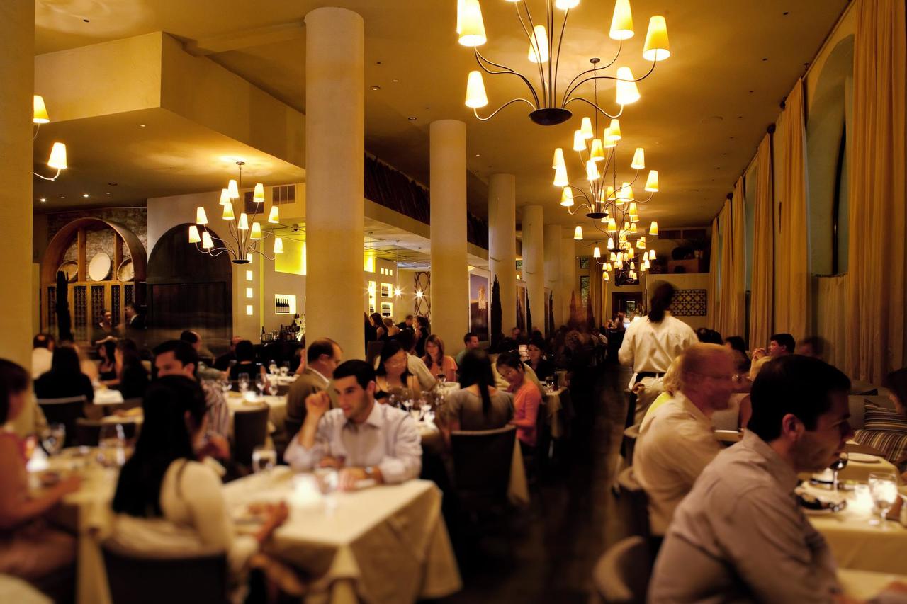 Mistral Restaurant Brasserie Le Mistral Event Venue Rental Park