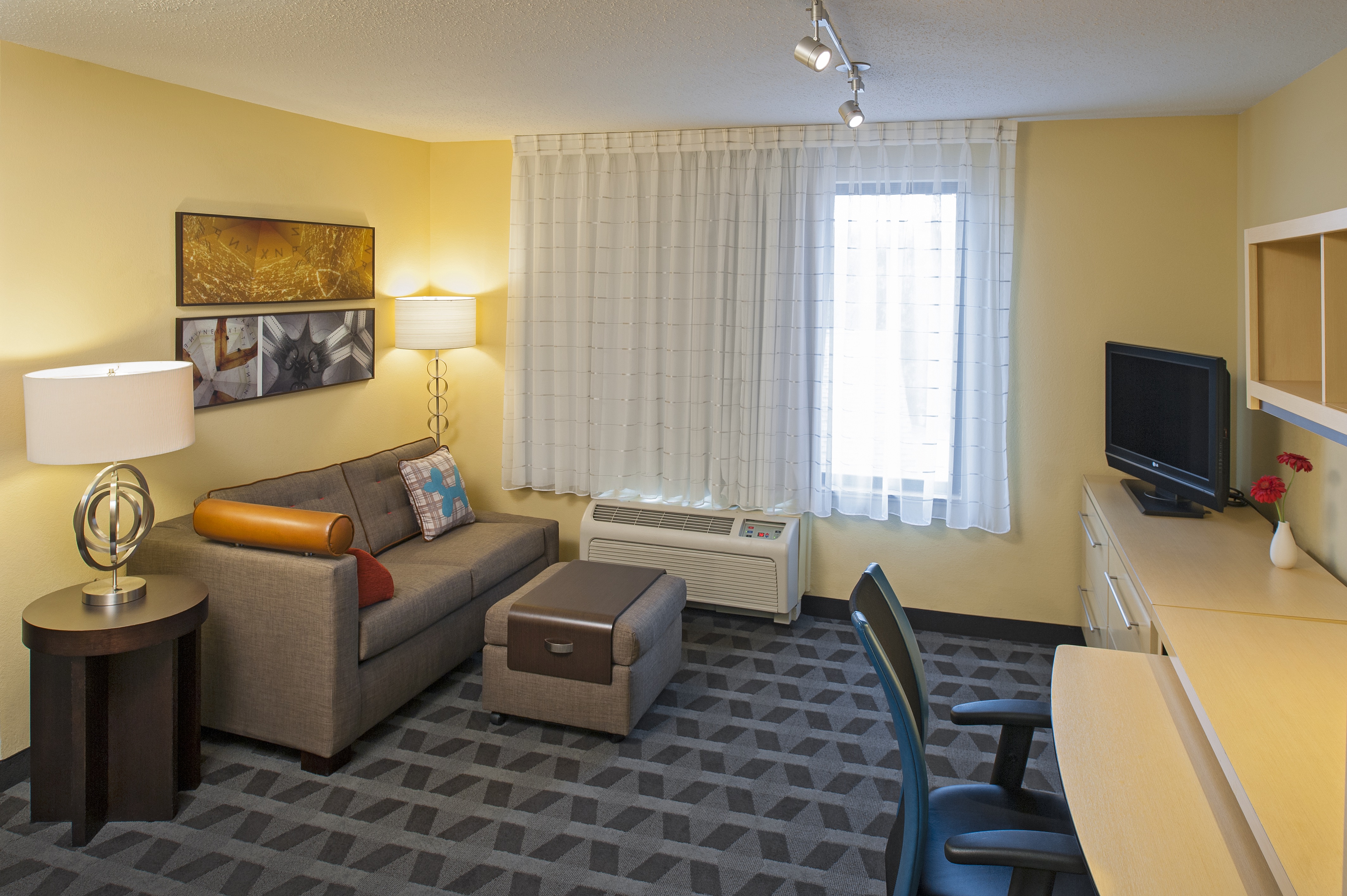 Towneplace Suites Living Room