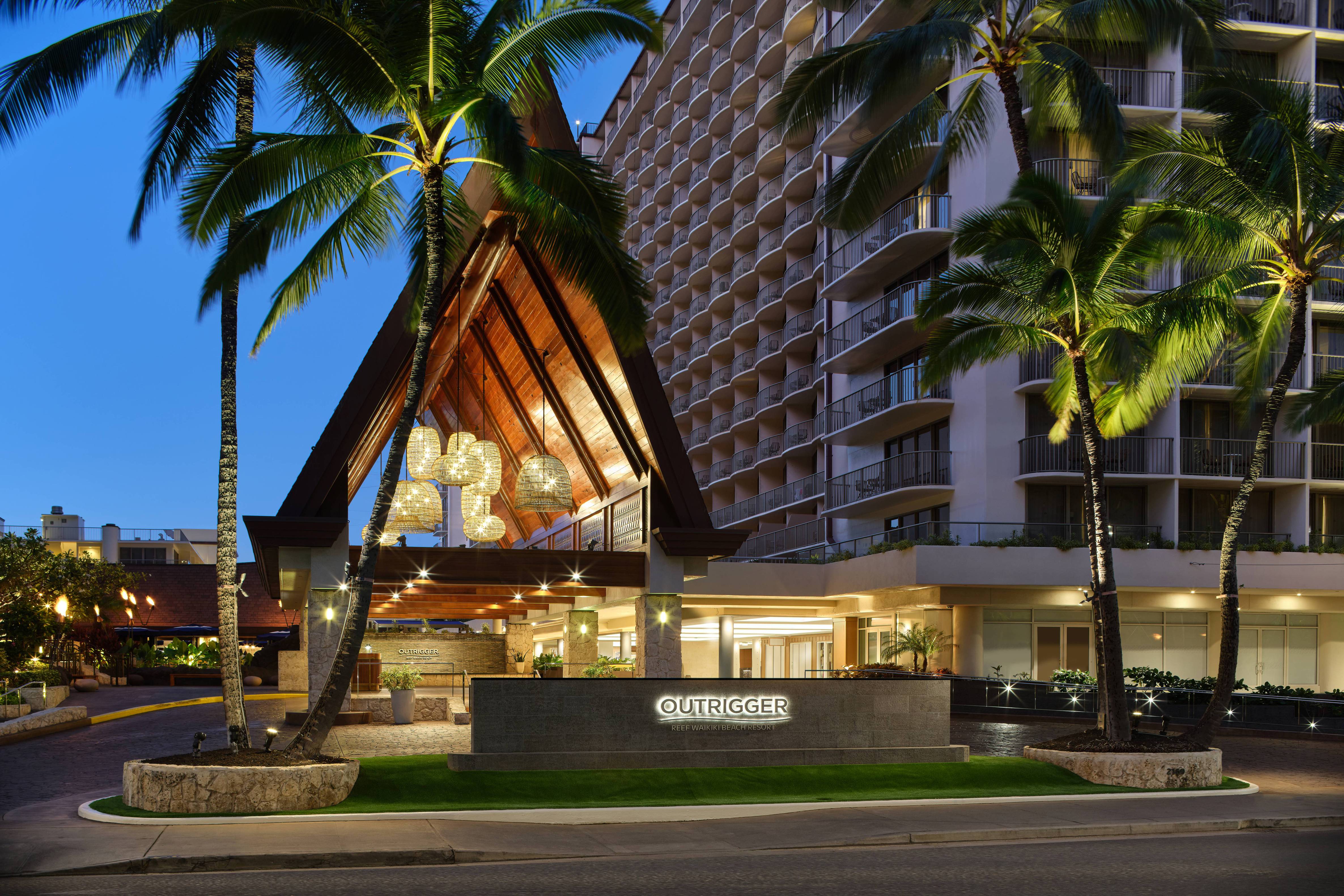 Outrigger Reef On The Beach Outrigger Reef Waikiki Beach Resort