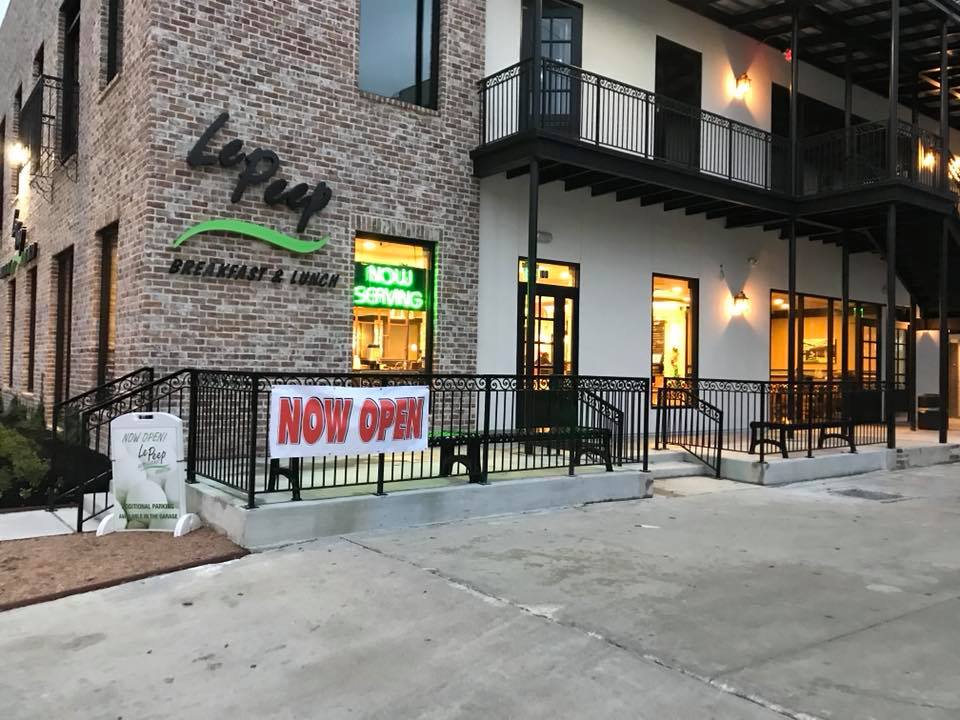 Le peep near me store