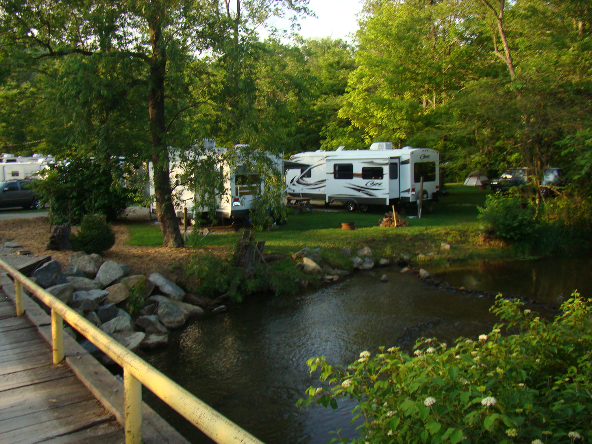 Lake And Florence And Campground Florence Lake Campground, United