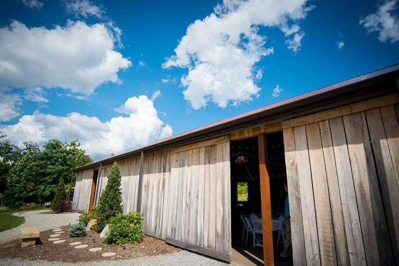 Laurel Hideaway Wedding