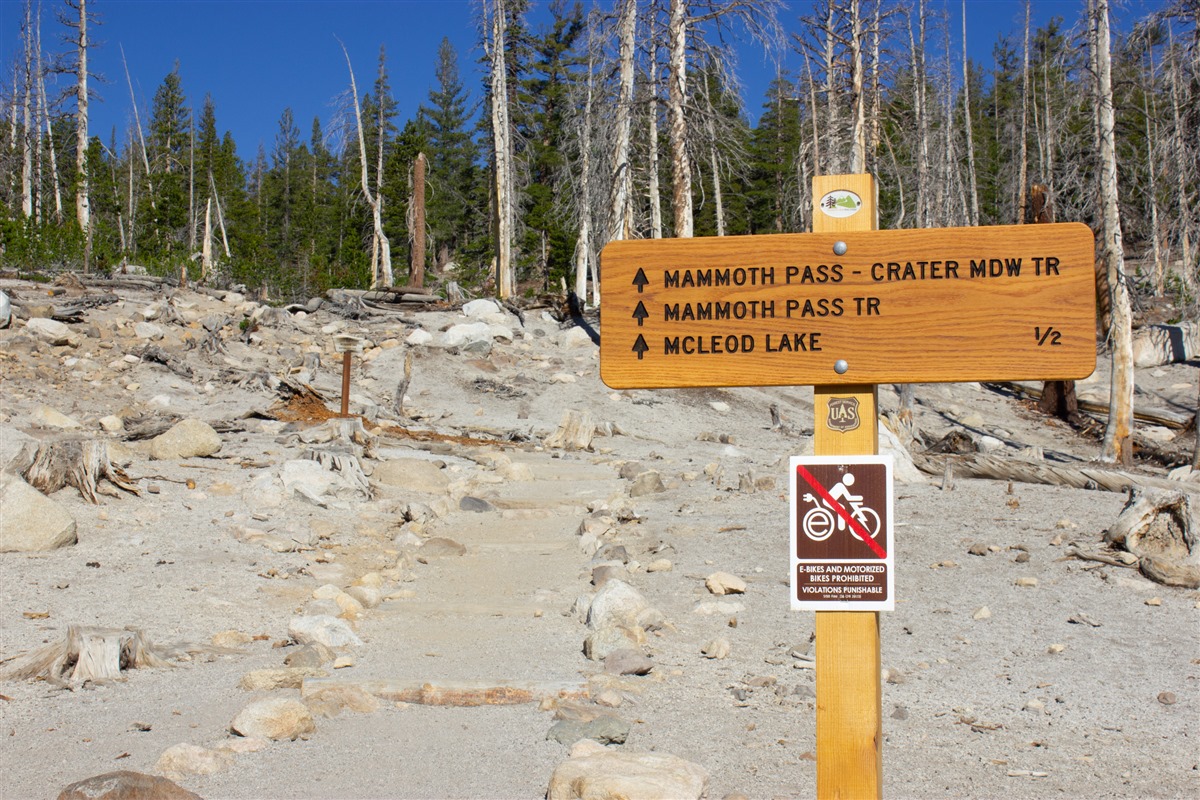 Mammoth Lakes Hiking Trails