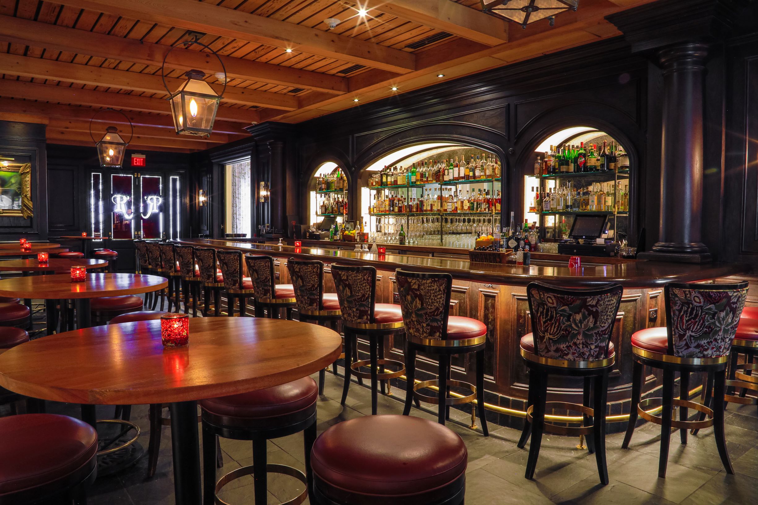 Restaurant R'evolution