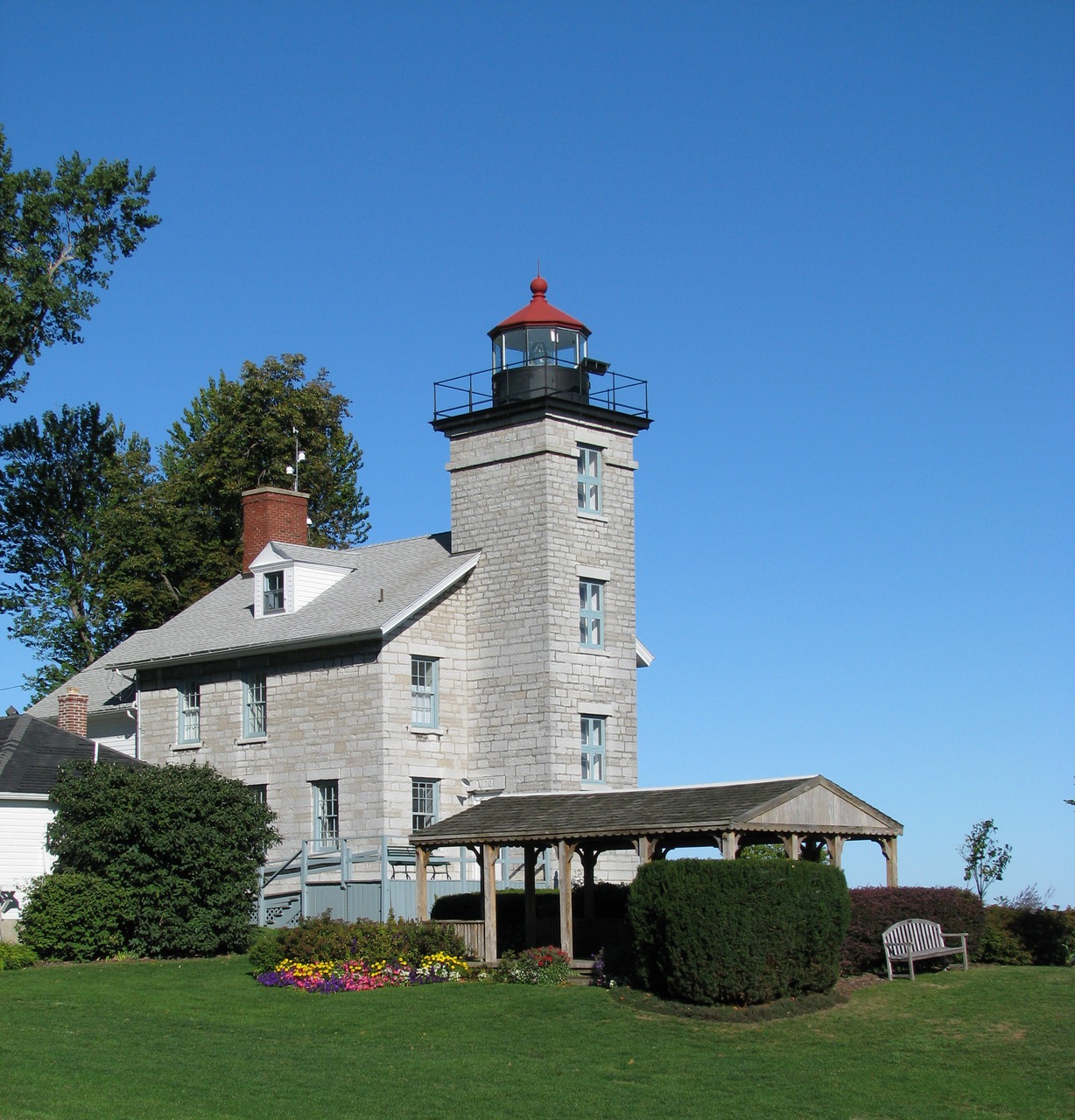 Old Sodus Lighthouse Lake Ontario The Story Of The Pier Lights