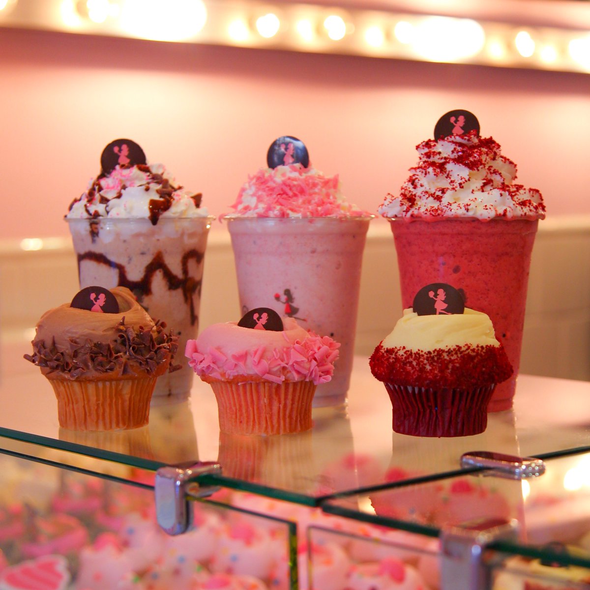 Casey Reinhardt Cupcake Wars