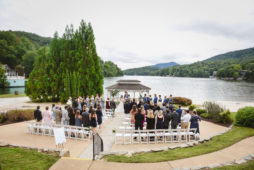 Rumbling bald wedding 60 photos - Astyledwedding.com