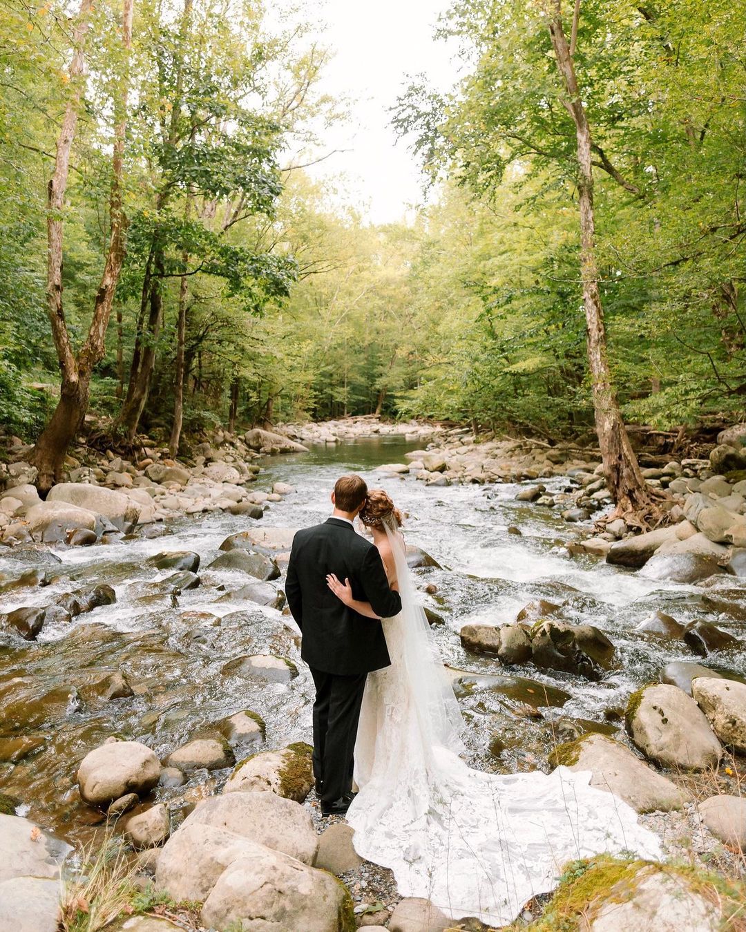 Smoky mountain national park wedding | Honestweddingadvice.com