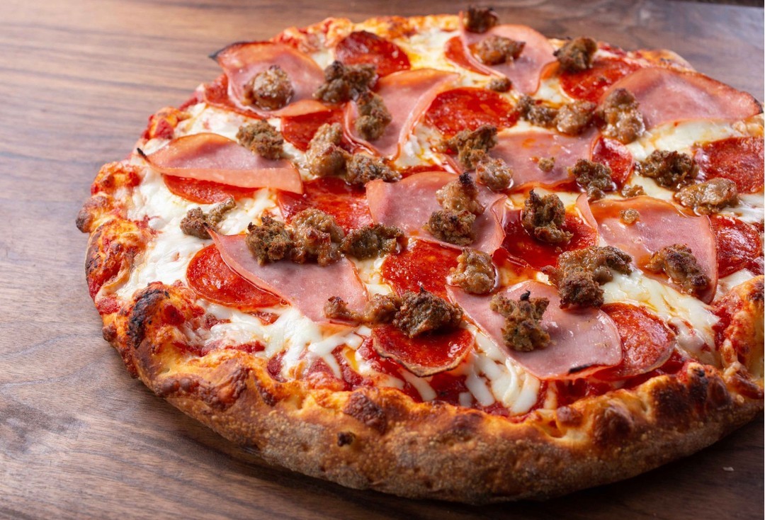 Rafael's pizza store