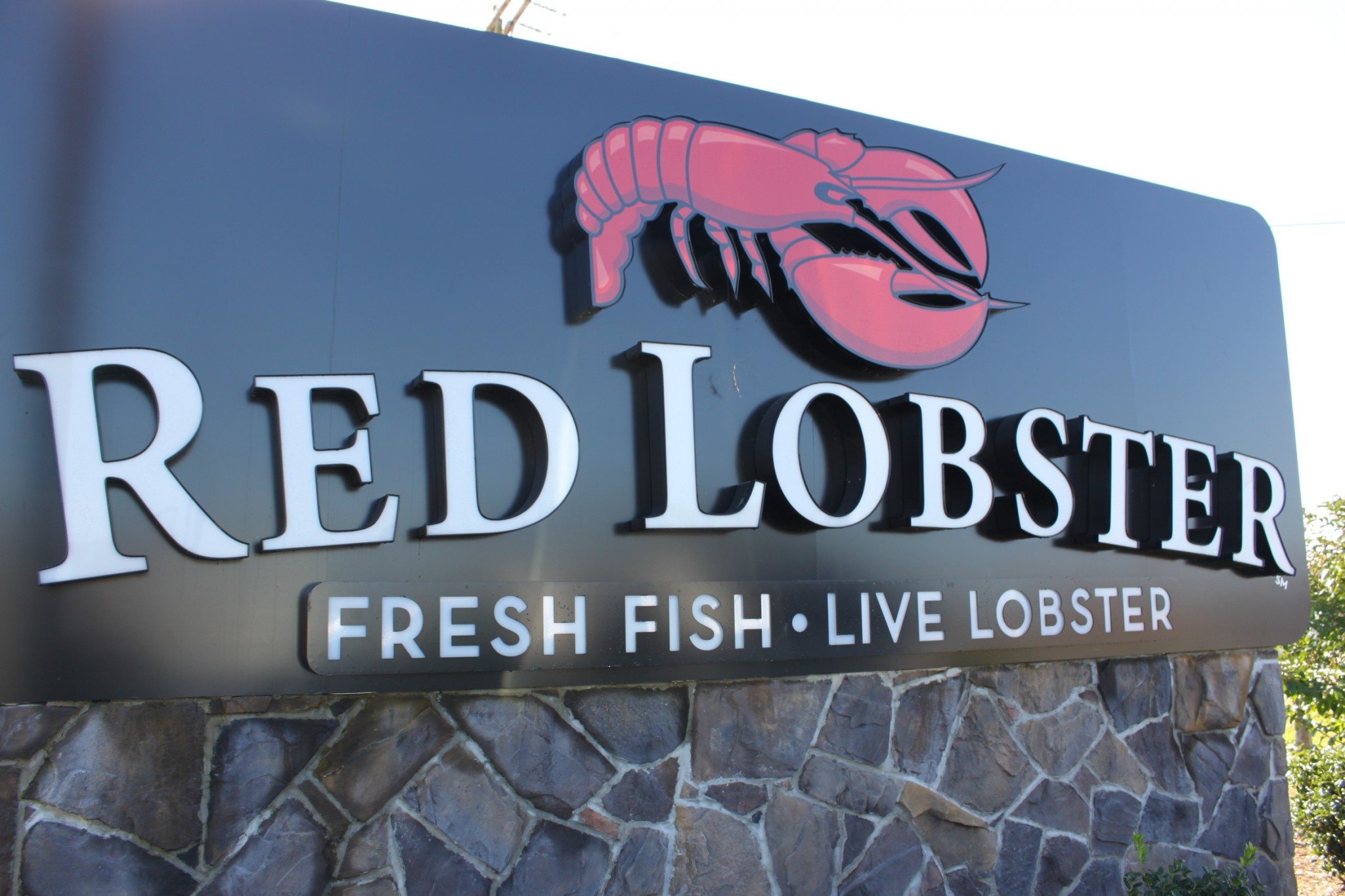 Red Lobster Sign