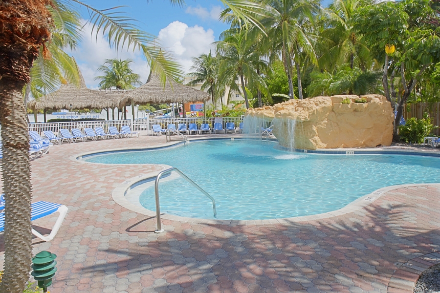 Holiday inn in key largo store