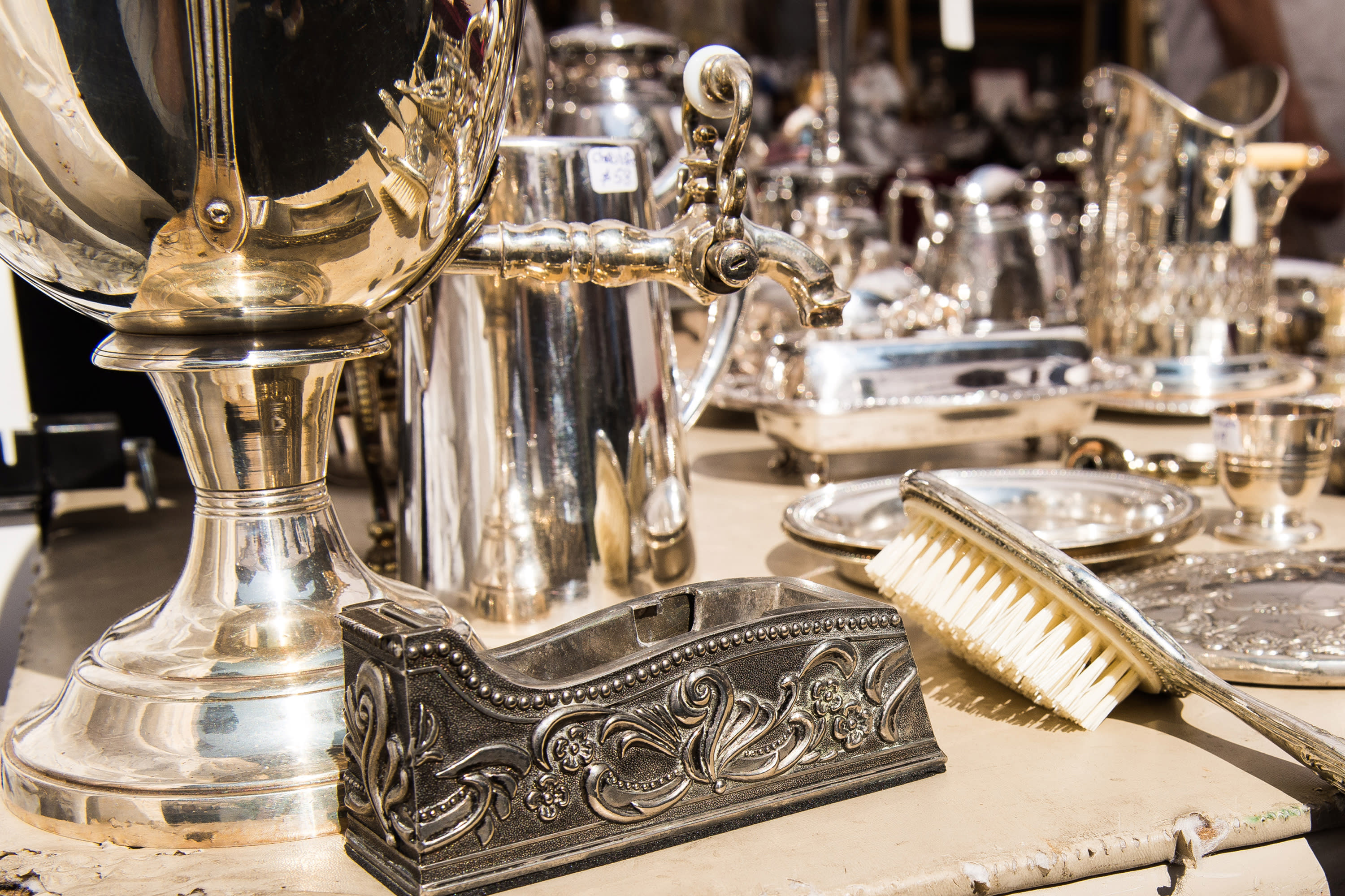 Chelsea Flea Market | Manhattan, NY 10010