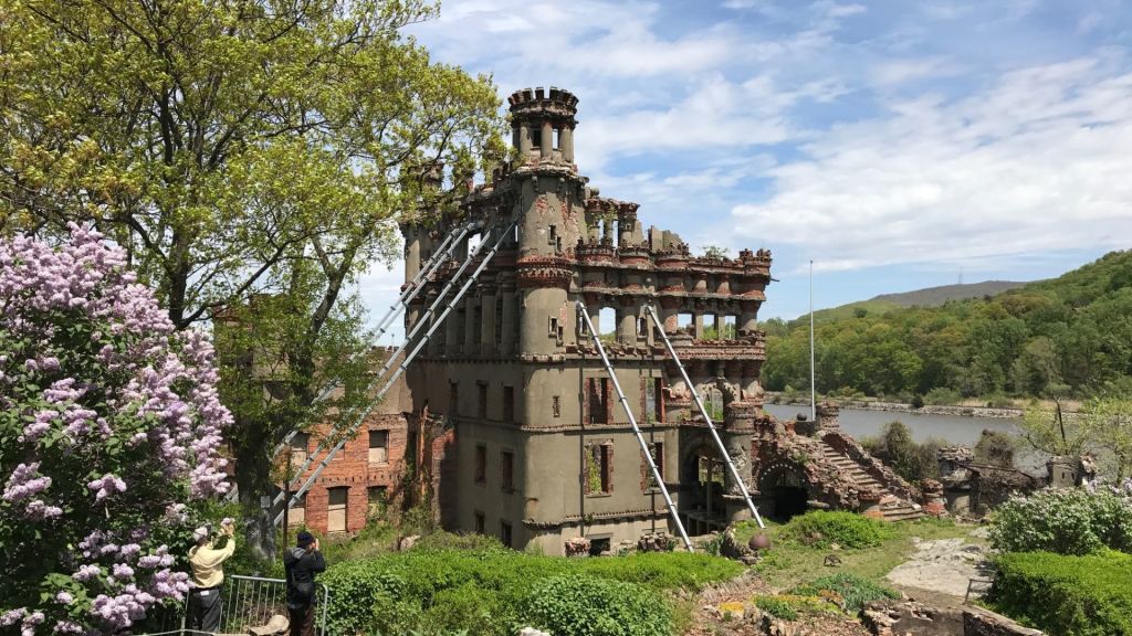 Bannerman Island Movie Night Features "The Hunchback of Notre Dame"