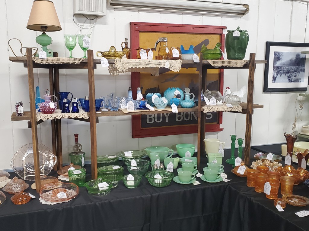 Hudson Valley Depression Glass Club Show in Beacon