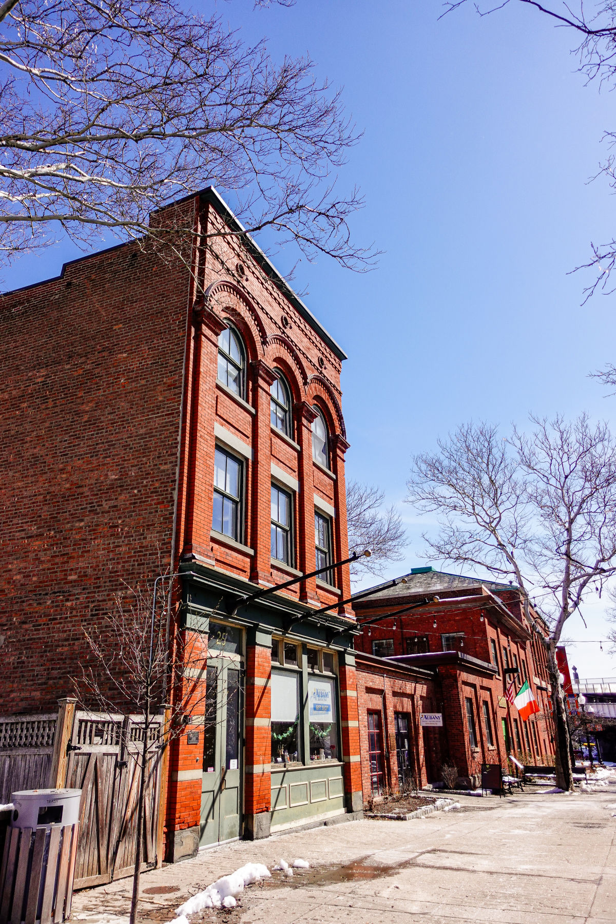 Discover Albany Visitors Center