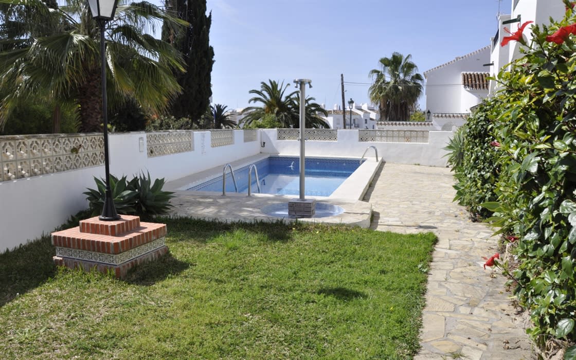 Apartamentos El Califa