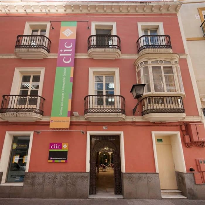 Clic International House