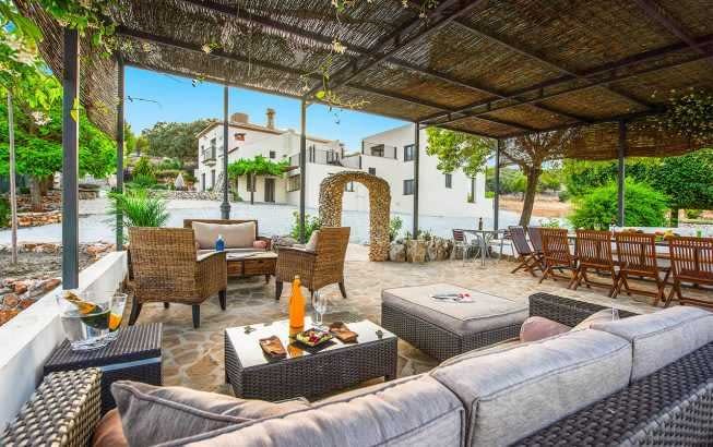 Finca Pura Vida Country Estate