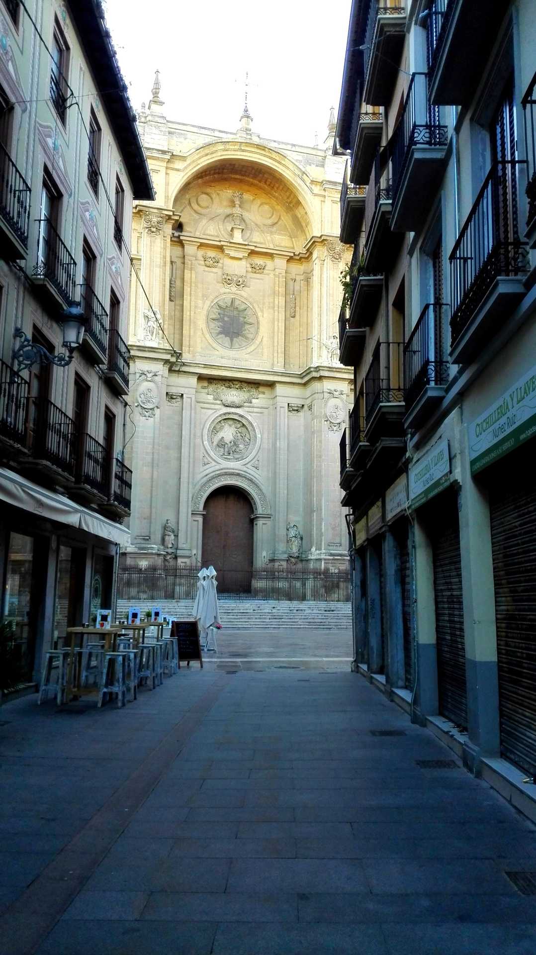 The art of learning a language in Granada
