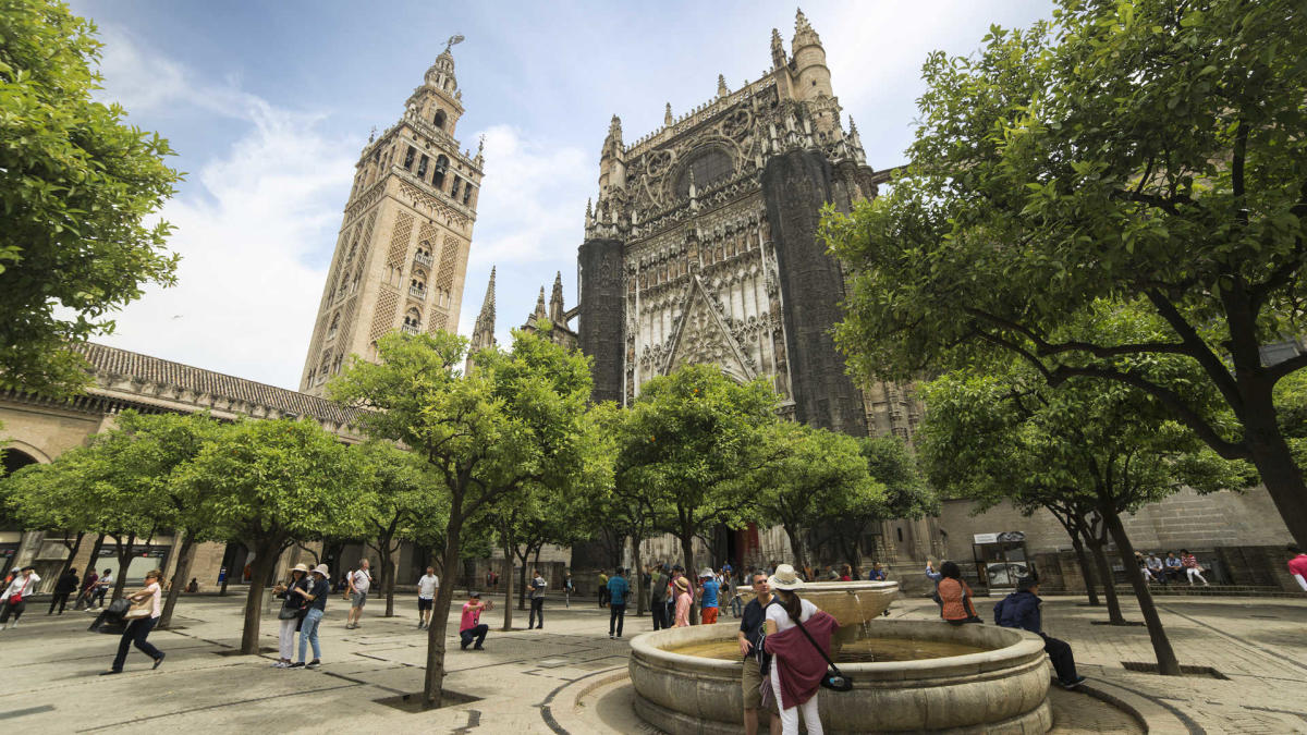 Activities & Attractions