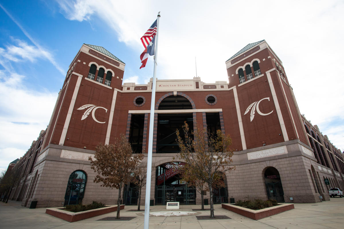 Globe Life Field / Choctaw Stadium Joint Tours