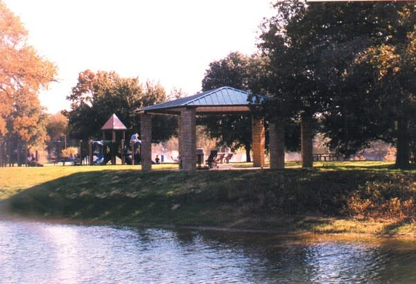 Mary & Jimmie Hooper Park