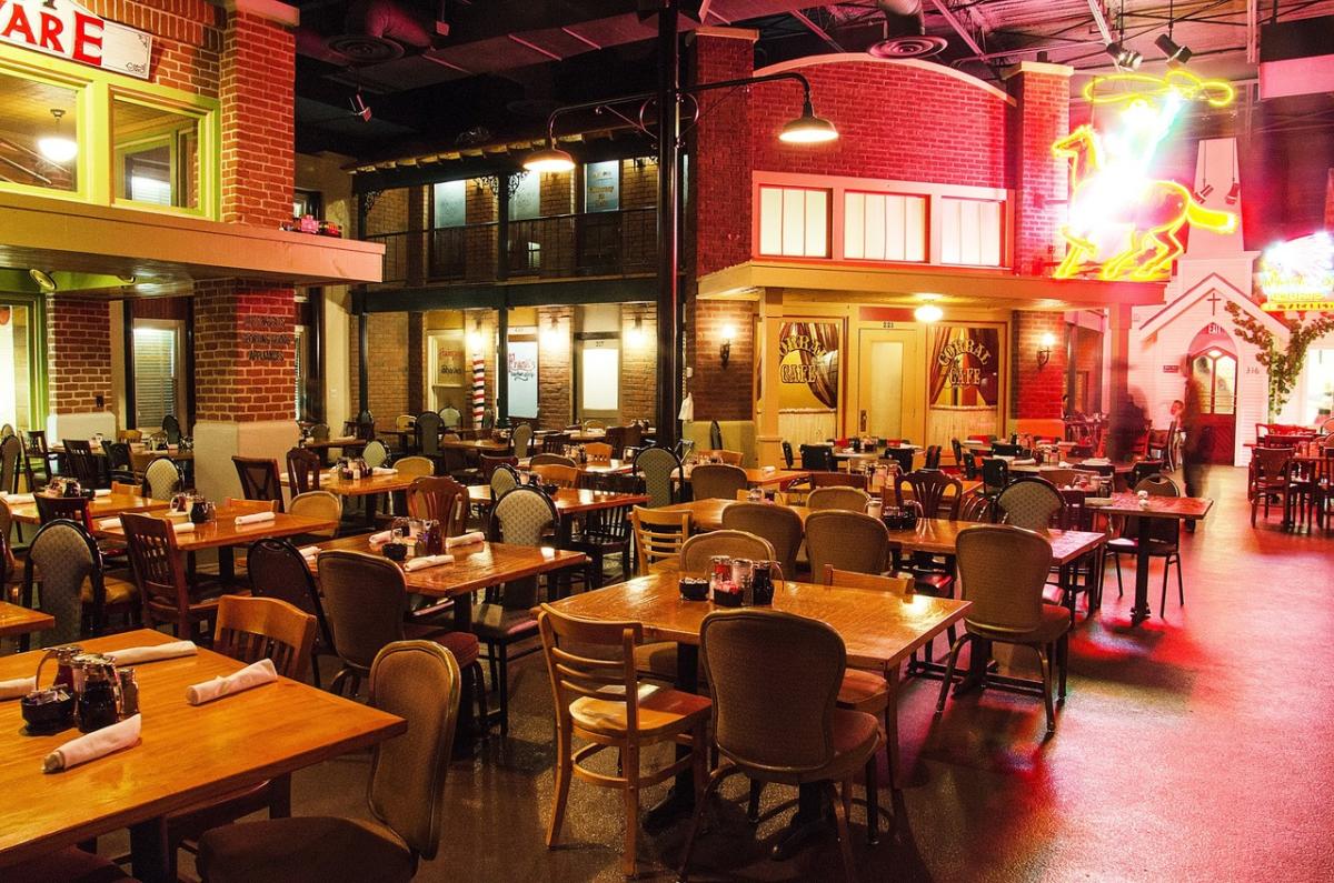 Babe's Chicken Dinner House