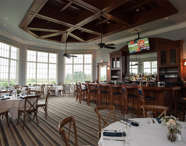 Shay’s Bar & Restaurant