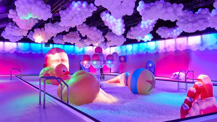 contact bubble planet