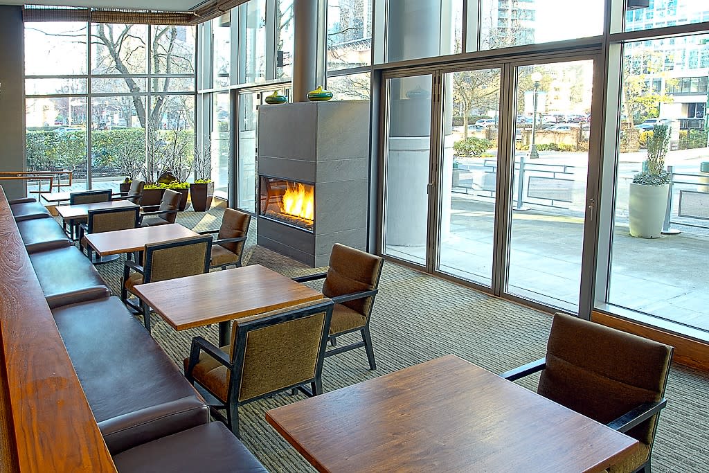 Cypress Lounge & Wine Bar | Bellevue, WA