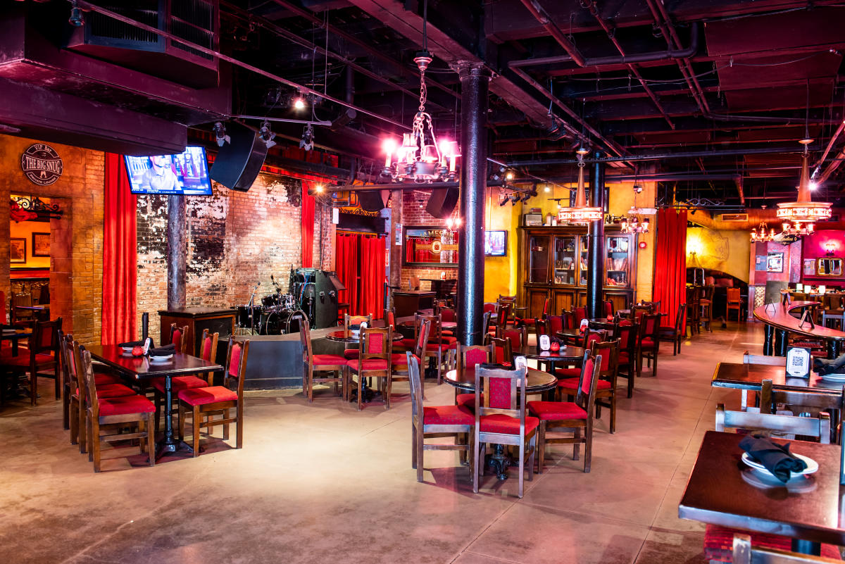 Lansdowne Pub