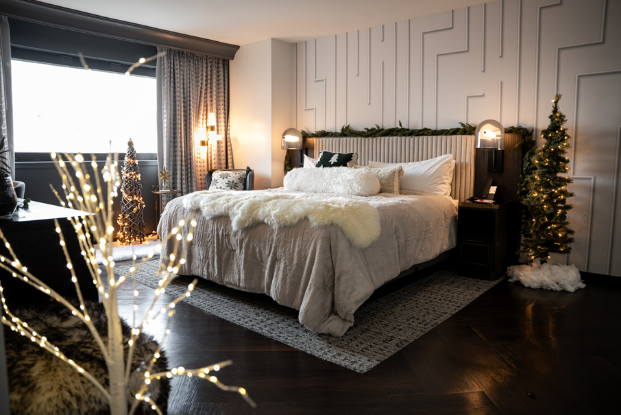 Winter Elegance Suite: A Romantic Winter Escape in Back Bay
