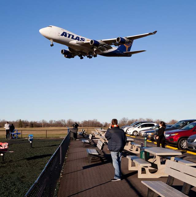 CVG Airplane Viewing Area