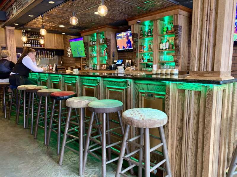Street City Pub | Restaurant in Cincinnati, OH | Visit Cincy