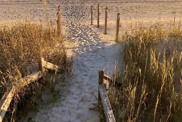 sunlight beach public access