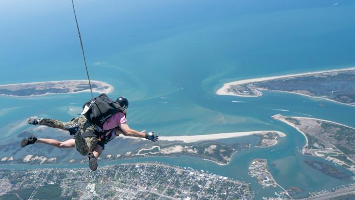 skydiving whitchurch