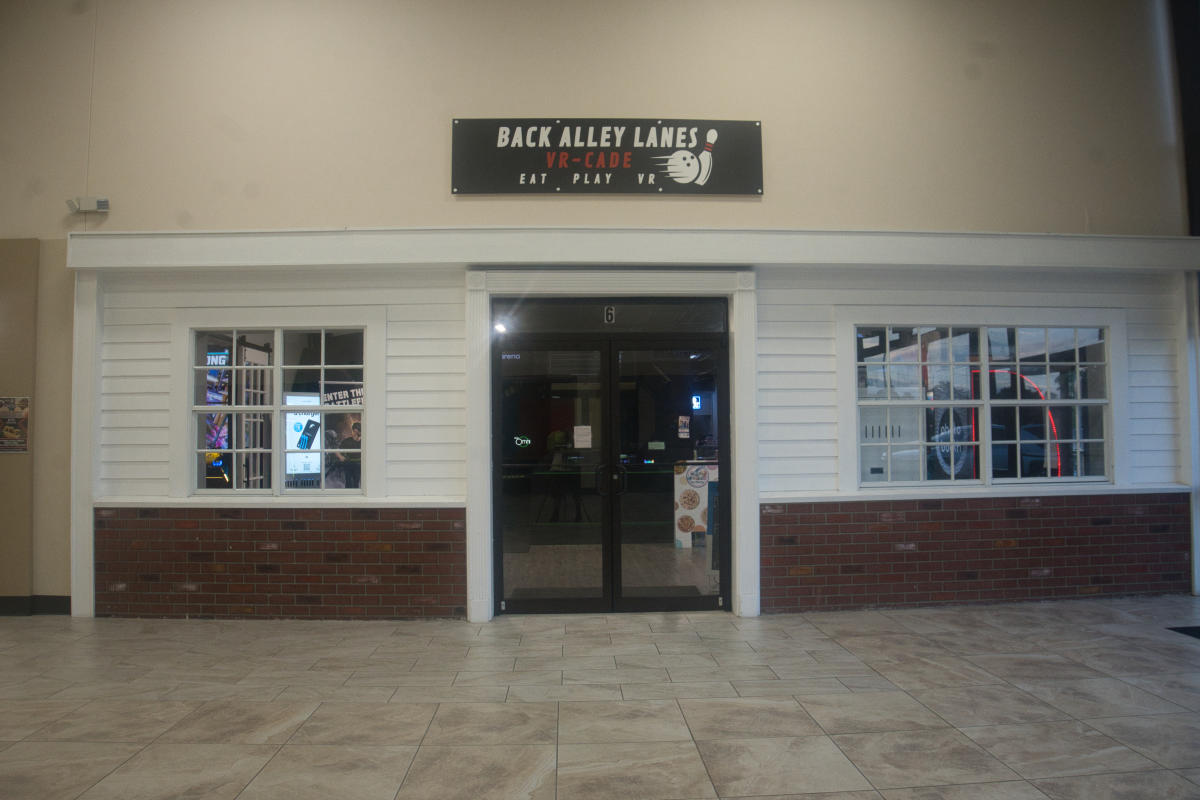 Back Alley Lanes VR-Cade | South Daytona, FL 32119