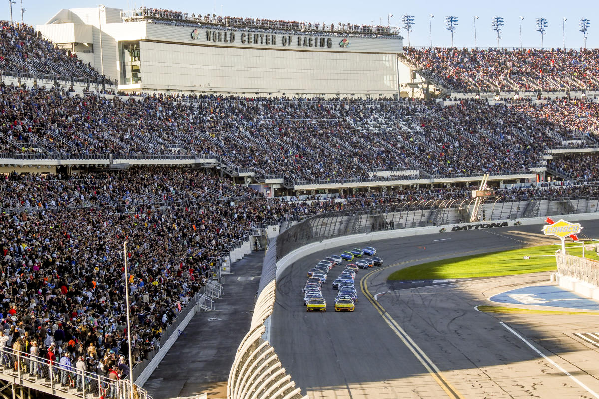 69th DAYTONA 500 | Daytona Beach, FL 32114