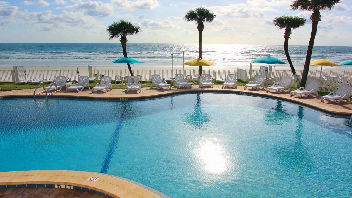 Perry's Ocean-Edge Resort | Daytona Beach, FL 32118