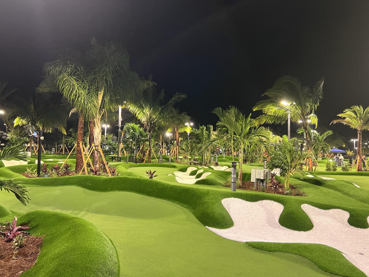 PopStroke Daytona Beach | Daytona Beach, FL 32114