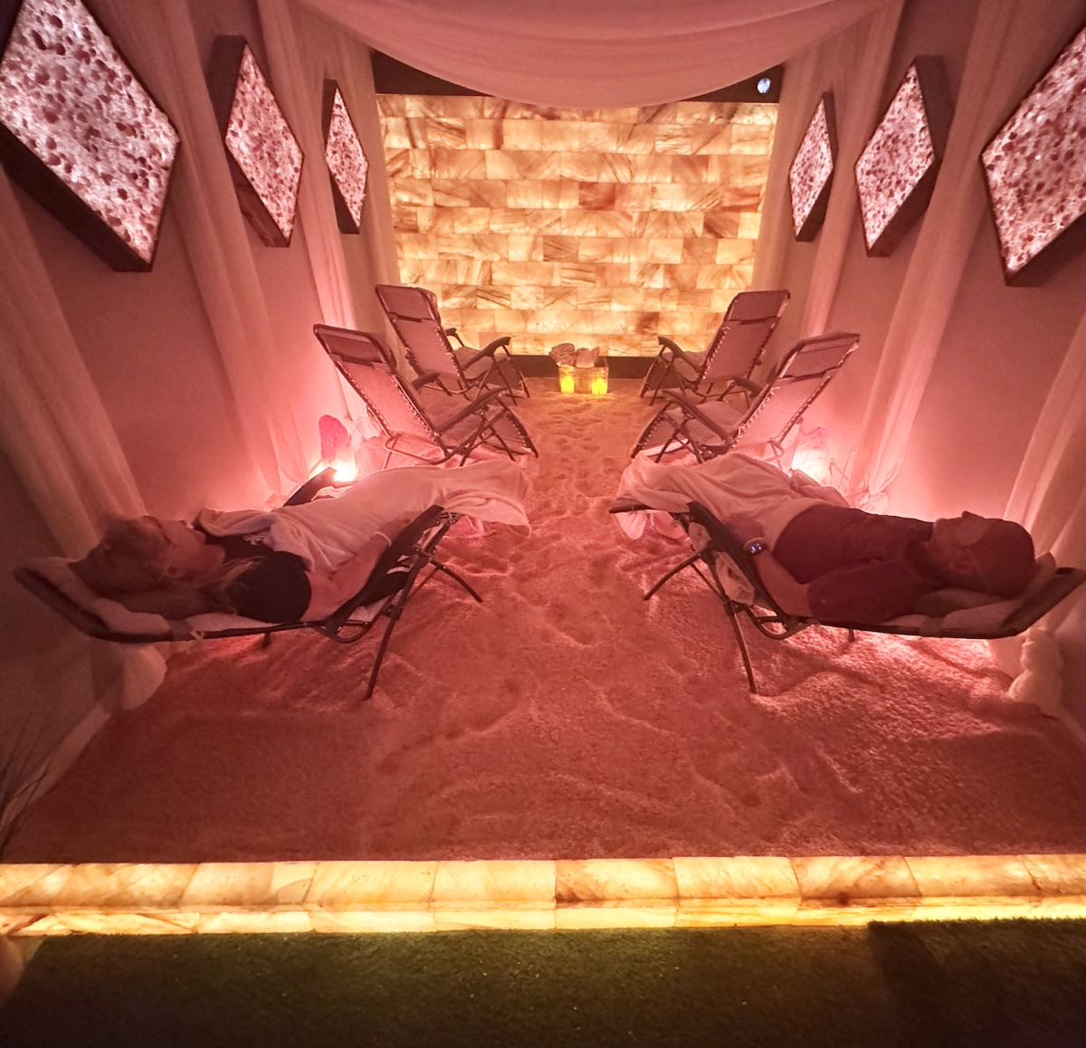 Revive Salt Lounge | Daytona Beach Shores, FL 32118