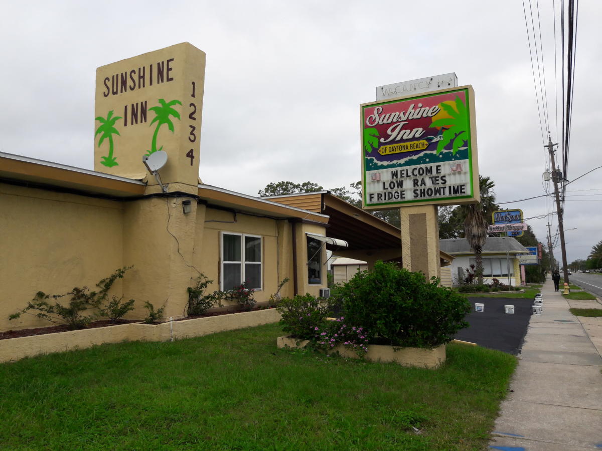 Sunshine Inn | Daytona Beach, FL 32114