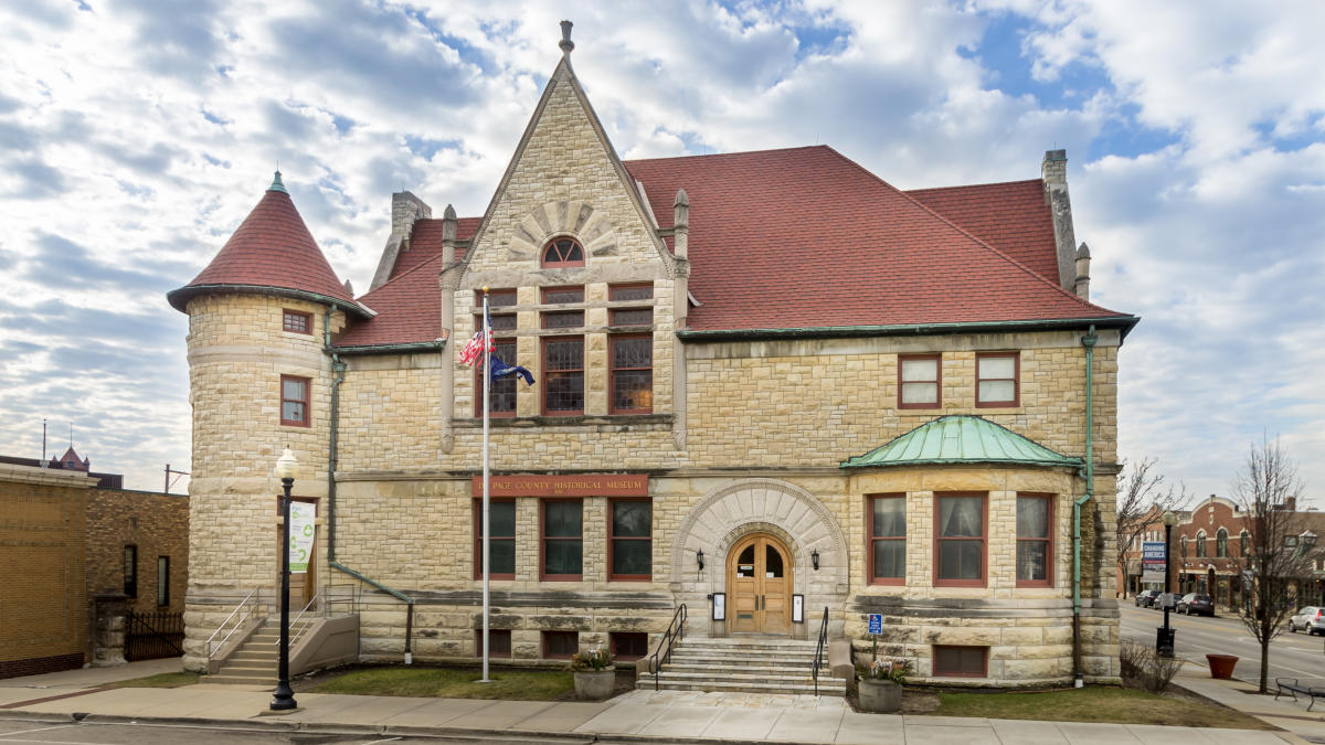 DuPage County Historical Museum